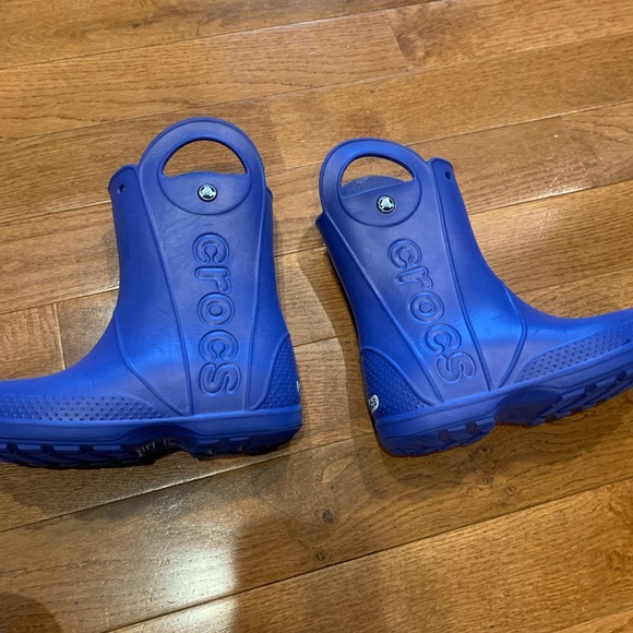 CROCS | Shoes | Croc Boots Kids Size 2 | Poshmark